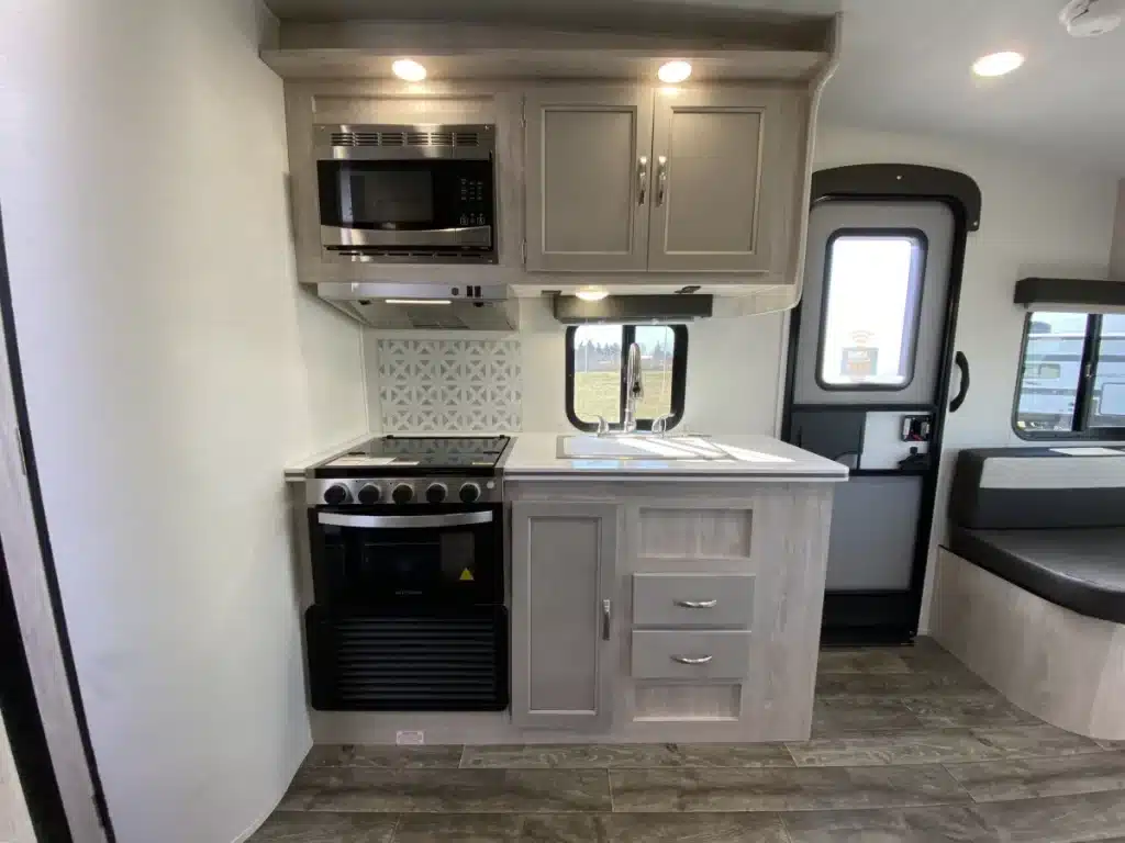 Roulotte Gulf Stream Vista Cruiser 23rss 2025 - Roulottes Beaulieu